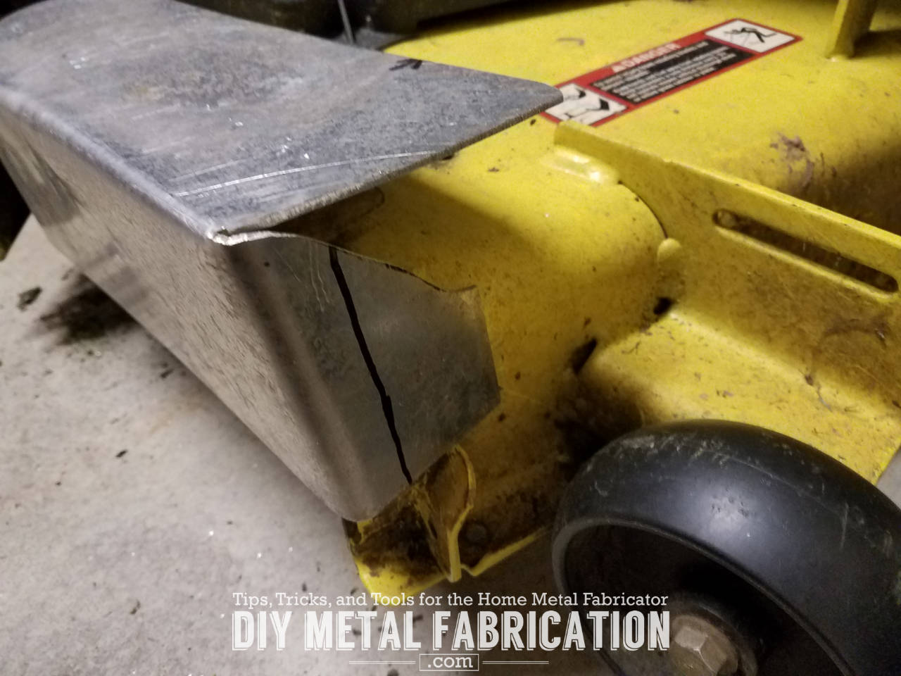 DIY John Deere 54″ Zero Turn Mulch Plug – DIY METAL FABRICATION .com